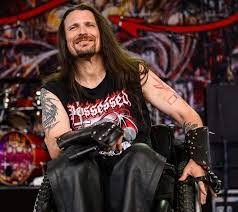 Jeff 'Mantas' Dunn - Official Website